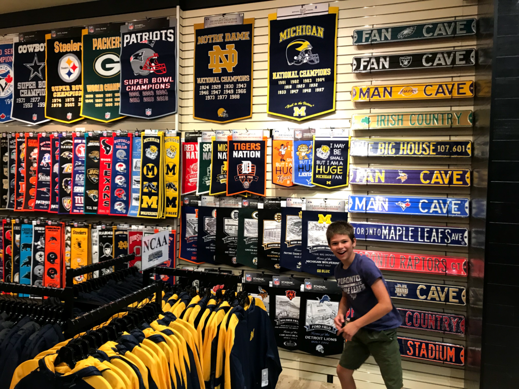 Pro Image Sports opens at Devonshire Mall in Windsor, Canada | Pro ...